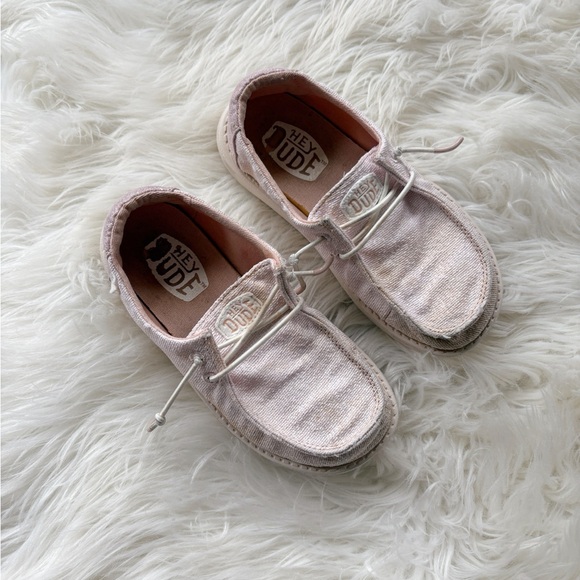 Hey Dude | Shoes | Light Pink Sparkly Little Girl Hey Dudes | Poshmark